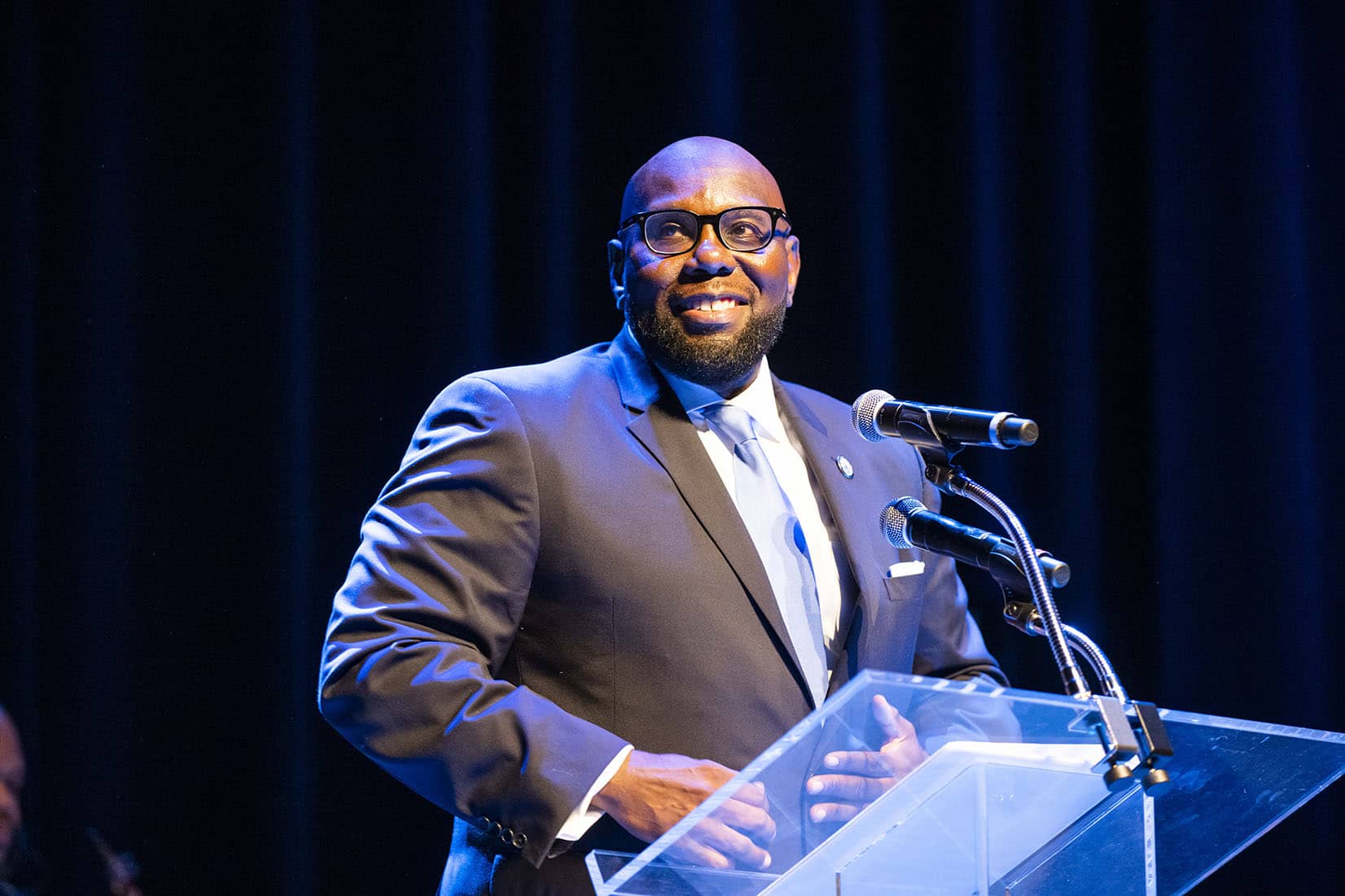 Virtua Health Philanthropy | Senator Troy Singleton Honored at 2022 Gala